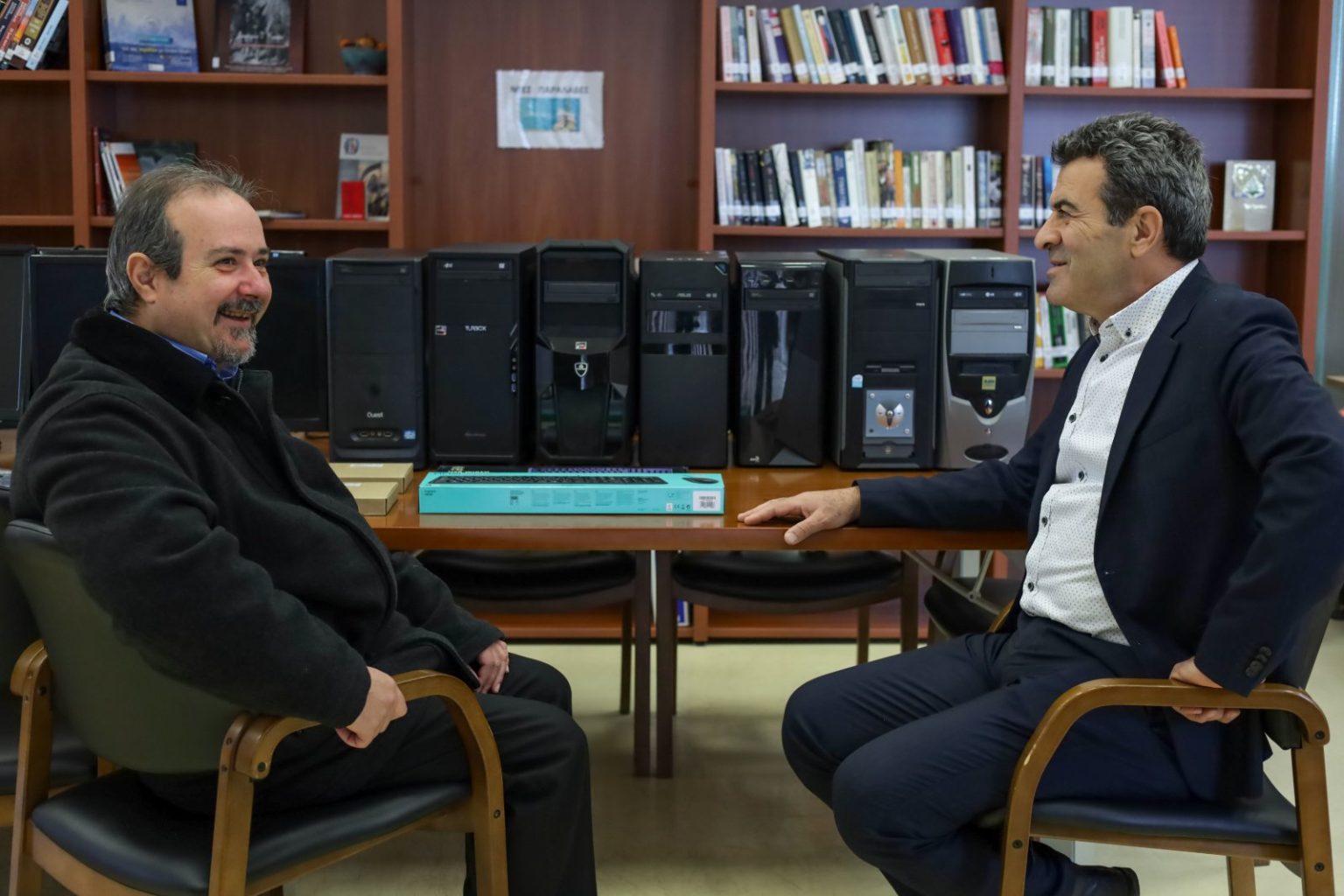 Παράδοση επτά (7) ολοκληρωμένων συστημάτων Η/Υ στο Πανεπιστήμιο Δυτικής ...